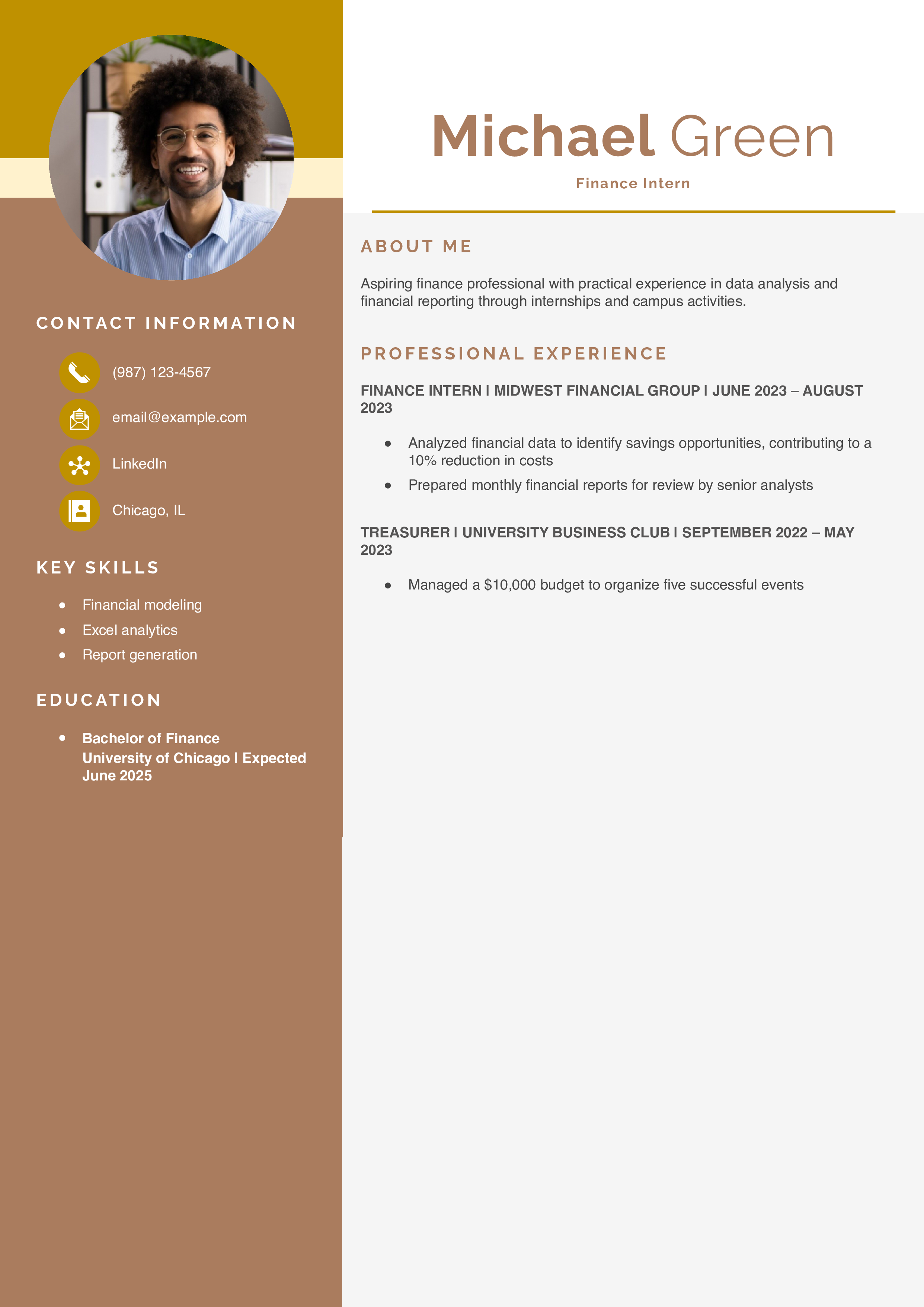 College Resume Examples and Templates for 2025 - ResumeTemplates.com